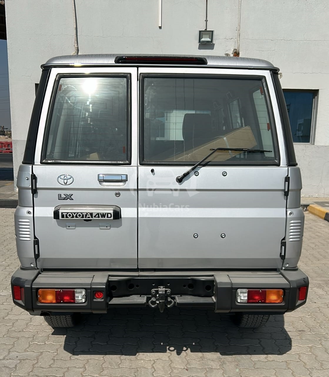 2024 Toyota Land Cruiser LC76 LX-Z 5-Door Hardtop 2.8L 4-Cyl Diesel A/T ...
